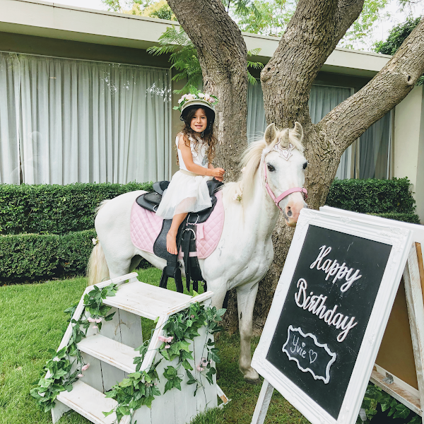 Yvie s Unicorn Birthday Party Blossom Pony Parties